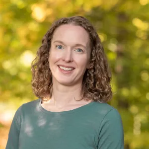 Smith College | About the Lazarus Center