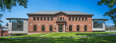 Discover Smith College