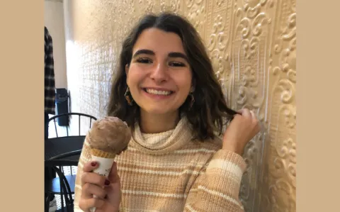 Julia Kopp ’25 | Smith College